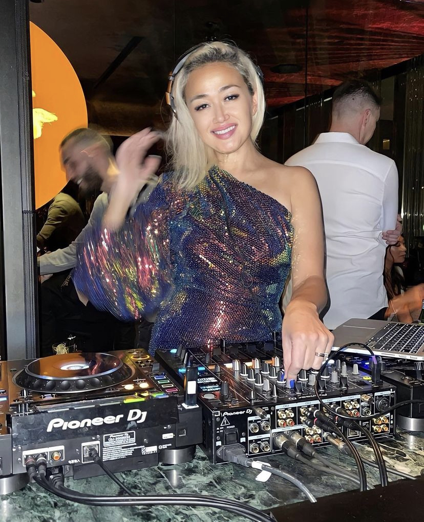 Tokyo Rose - 4AM Artists